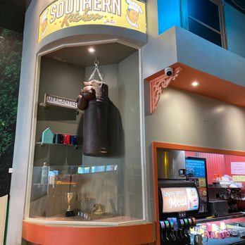 JOE LOUIS SOUTHERN KITCHEN - Updated March 2025 - 311 Photos & 232 ...