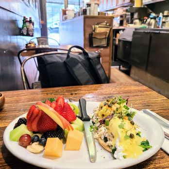 TAYLOR STREET COFFEE SHOP - Updated August 2024 - 1198 Photos & 1278 ...