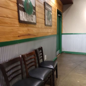 WINGSTOP - Updated November 2025 - 76 Photos & 122 Reviews - 8200 Main ...