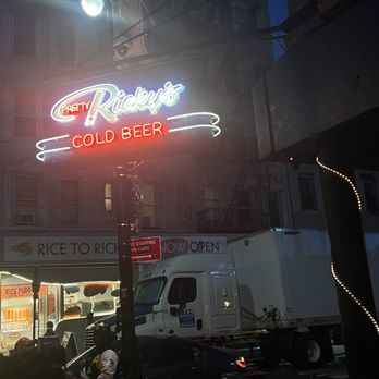 PRETTY RICKY’S - Updated December 2025 - 152 Photos & 93 Reviews - 101 ...