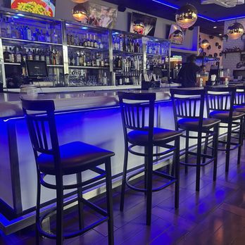 THE SIMPSON RESTAURANT & BAR - BK - Updated August 2025 - 947 Photos ...