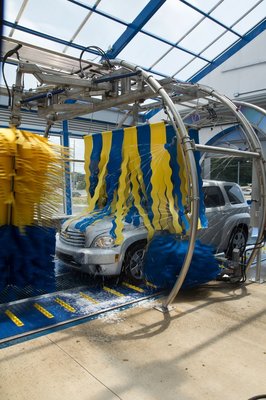 BLUE RAIN EXPRESS CAR WASH - Updated October 2025 - 37 Photos & 35 ...