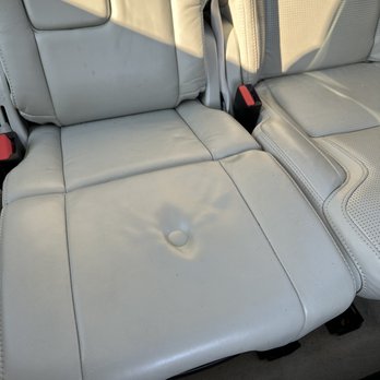 HENDRICK VOLVO CARS OF CHARLESTON - Updated October 2025 - 31 Photos ...