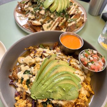RASCAL’S VEGAN - Updated June 2024 - 215 Photos & 126 Reviews - 432 E ...