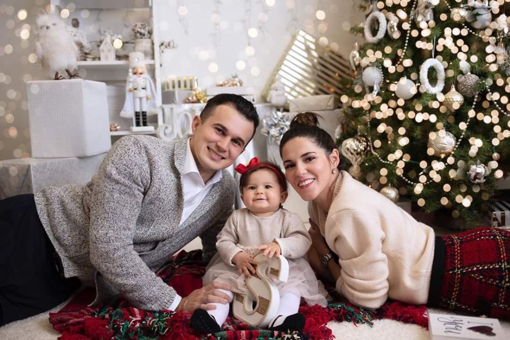 ANNA KRAVCHUK PHOTOGRAPHY - Updated December 2024 - 20 Photos - Glen Ellyn, Illinois - Session ...