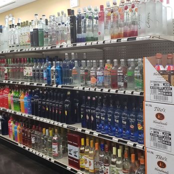 THE DELI LAMA STORE & CAFE - Updated September 2025 - 75 Photos & 141 ...