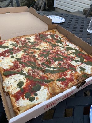 La gondola pizza store