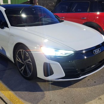 PORSCHE DOWNTOWN - CHICAGO - Updated January 2026 - 30 Photos & 27 ...