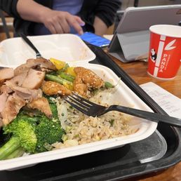 PANDA EXPRESS INNOVATION KITCHEN - Updated March 2025 - 1003 Photos ...