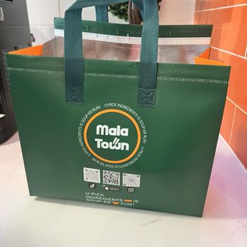 MALA TOWN - Updated April 2025 - 964 Photos & 571 Reviews - 1737 Decoto ...