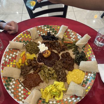 AWAZE ETHIO FUSION AND RESTAURANT - Updated May 2024 - 203 Photos & 208 ...