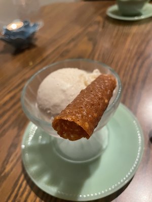 GEORGE AND VIOLETS - 133 Photos & 144 Reviews - 305 Main St ...