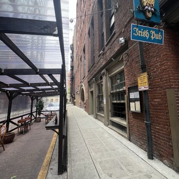 OWL’N THISTLE IRISH PUB - Updated April 2025 - 189 Photos & 411 Reviews ...