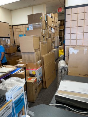 THE UPS STORE - Updated November 2024 - 55 Photos & 78 Reviews - 94 ...