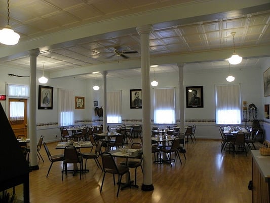 FORT ROBINSON CAFE - Updated September 2025 - 22 Photos & 18 Reviews ...