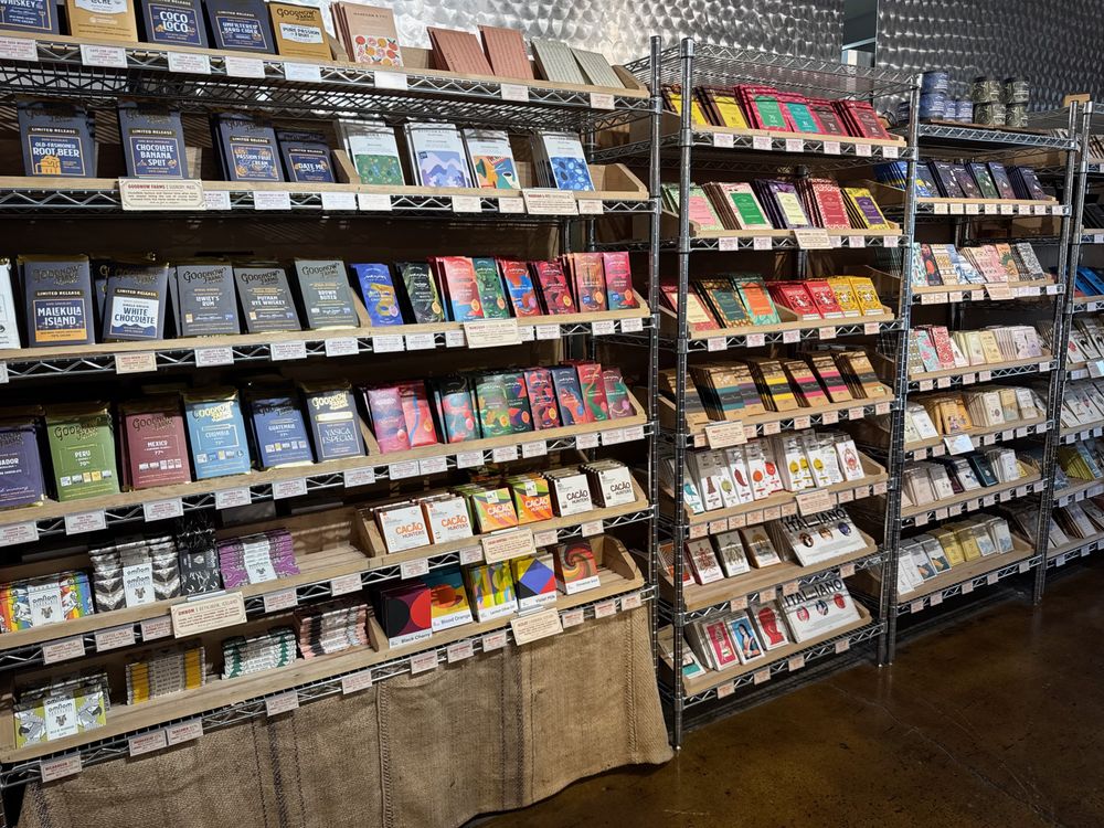 CAPUTO’S MARKET & DELI - Updated September 2025 - 626 Photos & 599 ...