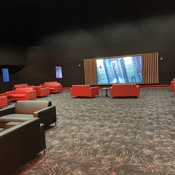 REGAL FRESNO RIVERPARK - Updated January 2026 - 571 Photos & 372 ...