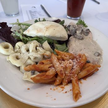 THE MISSION SQUARE RESTAURANT & LOUNGE - Updated December 2025 - 691 ...