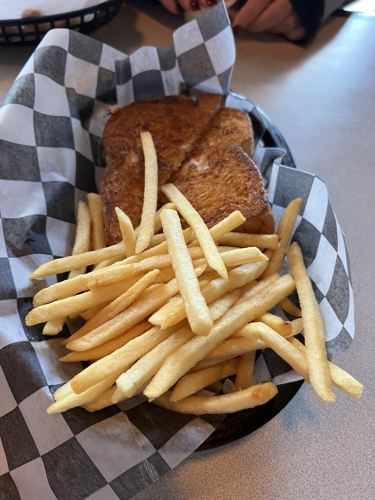 NAUTICAL OKOBOJI - Updated August 2025 - 31 Photos & 47 Reviews - 95 W ...