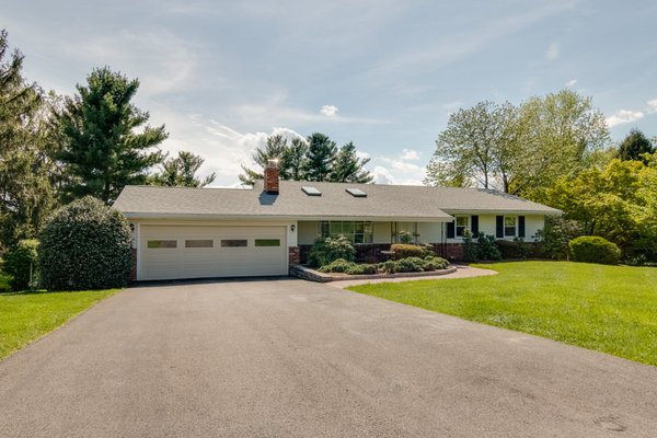 TRACY GRUBB - SAMSON PROPERTIES - 5202 Presidents Ct, Frederick, Maryland - Real Estate Agents ...