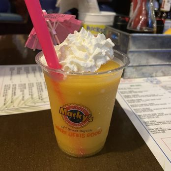 MACKY’S BAYSIDE BAR & GRILL - Updated July 2024 - 610 Photos & 769 ...