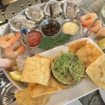 LURE FISHBAR - Updated August 2025 - 384 Photos & 225 Reviews - 616 N ...