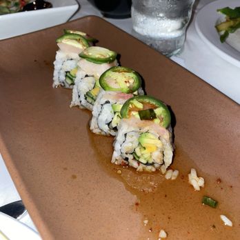 MON JIN LAU - Updated August 2024 - 550 Photos & 701 Reviews - 1515 E ...