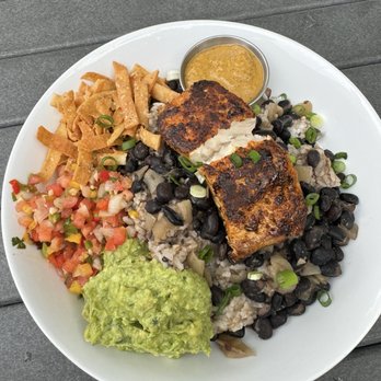 CATCH 27 - Updated June 2024 - 942 Photos & 888 Reviews - 40 Charlotte ...