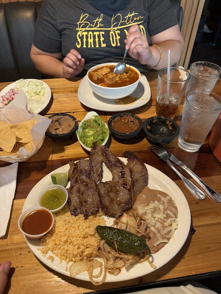 LA CABANA - Updated February 2025 - 16 Photos & 18 Reviews - 1102 W ...