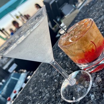 PERCH 360 - Updated March 2025 - 128 Photos & 72 Reviews - 101 E Retta ...