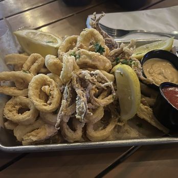 CRAWDADS ON THE RIVER - Updated May 2024 - 879 Photos & 838 Reviews ...