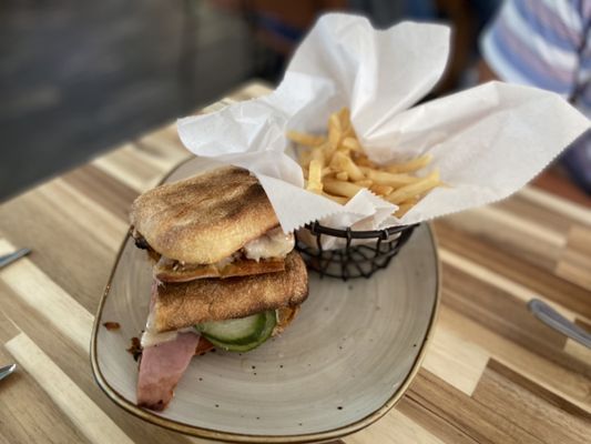 HATCH 44 CAFE - 1278 Photos & 784 Reviews - 25 New St, Metuchen, New ...