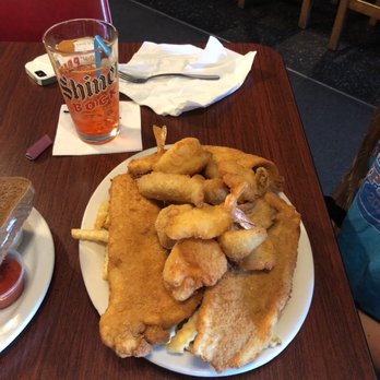 CAMELOT BAR AND GRILL - Updated July 2025 - 27 Photos & 28 Reviews ...