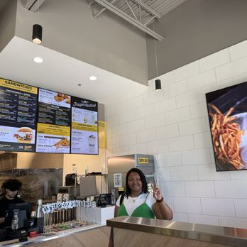 SUPER CHIX - Updated December 2025 - 11 Photos & 13 Reviews - 2121 ...