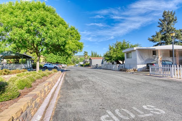 SUNSET ESTATES - Updated November 2025 - 21 Photos - 1130 White Rock Rd ...