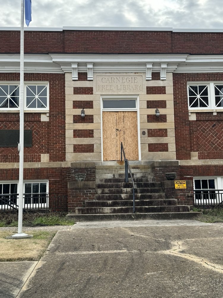 CARNEGIE FREE LIBRARY - 210 N Limestone St, Gaffney, South Carolina ...