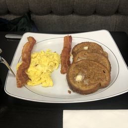 BERRYLICIOUS BREAKFAST CLUB - Updated June 2025 - 123 Photos & 107 ...