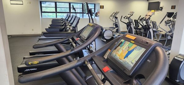 TRIPLER FITNESS CENTER - Updated December 2025 - 81 Photos & 10 Reviews ...