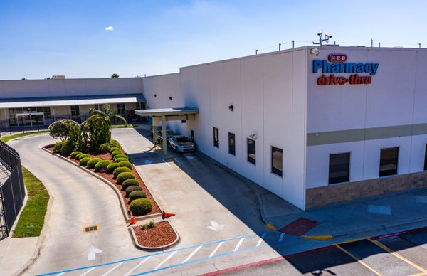 H-E-B PLUS! - Updated May 2026 - 23 Photos & 15 Reviews - 1911 Ne Bob ...