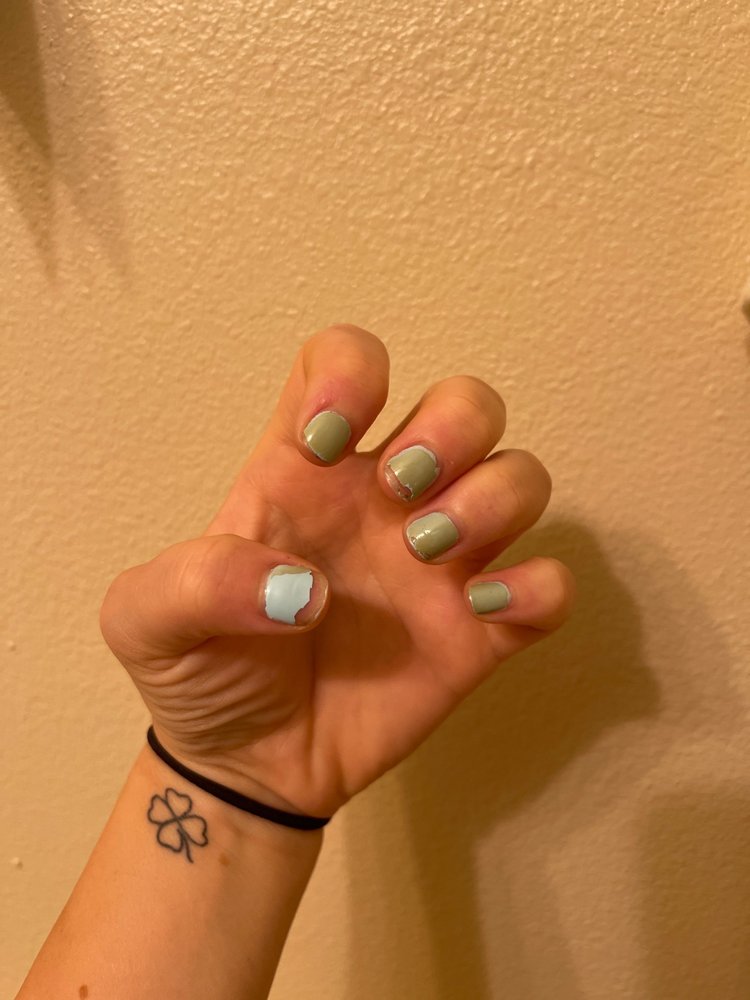 LI NAILS - Updated August 2025 - 16 Photos - 1102 E Admiral Doyle Dr ...