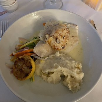 JONATHAN’S OGUNQUIT - Updated November 2024 - 184 Photos & 302 Reviews - 92 Bourne Ln, Ogunquit ...