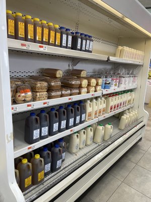 FRESH FARM OUTLET - Updated May 2025 - 113 Photos & 27 Reviews - 1251 E ...