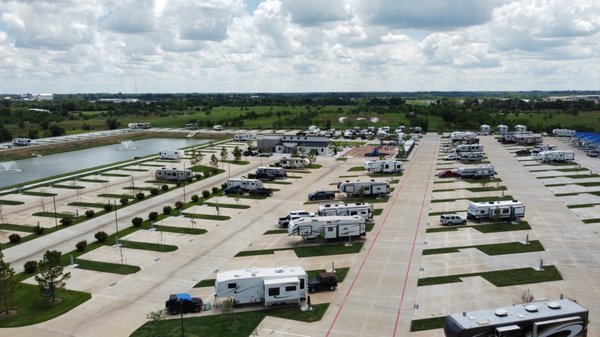 JETSTREAM RV RESORT AT WALLER - Updated November 2024 - 24 Photos & 10 ...