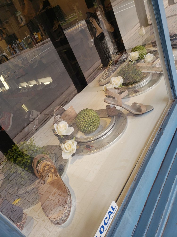 GOLER FINE IMPORTED SHOES - 13 Reviews - Shoe Stores - 125 E Palace Ave ...