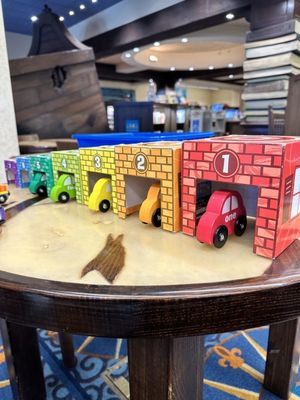 CAMARILLO PUBLIC LIBRARY - Updated December 2025 - 110 Photos & 124 ...