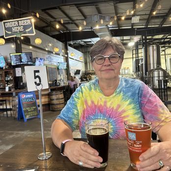 SEMINAR BREWING - Updated December 2025 - 94 Photos & 77 Reviews - 551 ...