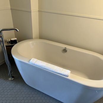 THE ALIDA HOTEL - Updated May 2024 - 252 Photos & 142 Reviews - 412 ...