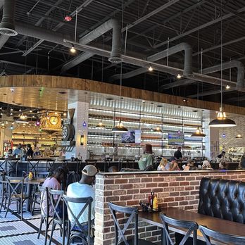 JUNCTION 35 SPIRITS - MOUNTAIN MILE LOCATION - Updated March 2025 - 794 ...