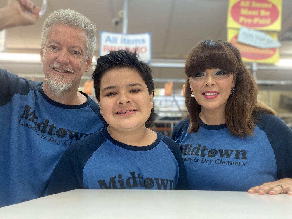 MIDTOWN LAUNDRY & DRY CLEANERS - Updated July 2025 - 5519 Crestway Rd ...