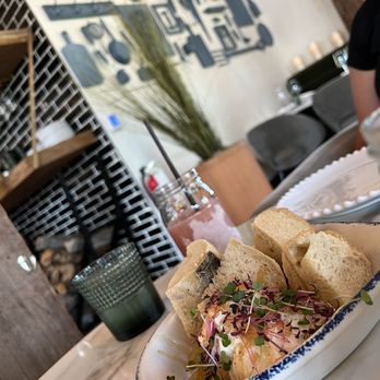 FARMERS COMMONS - Updated December 2024 - 181 Photos & 64 Reviews - 111 ...